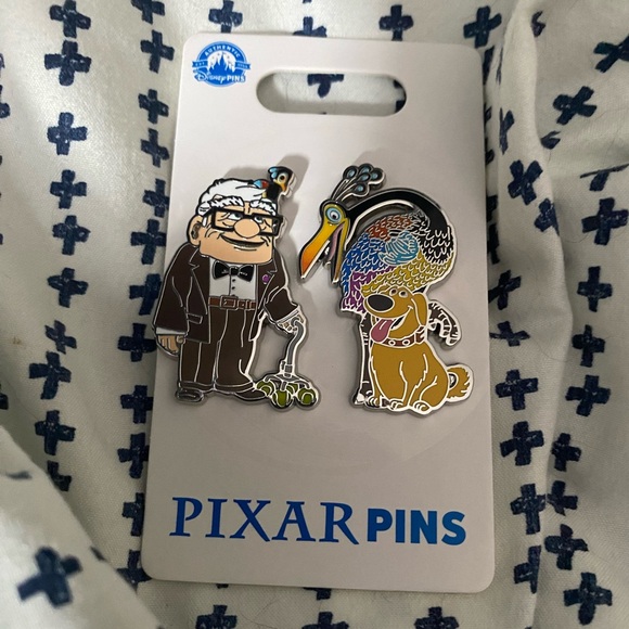 Disney | Accessories | 223 Disney Parks Pixar Pin Up Carl Kevin Dug 2 ...